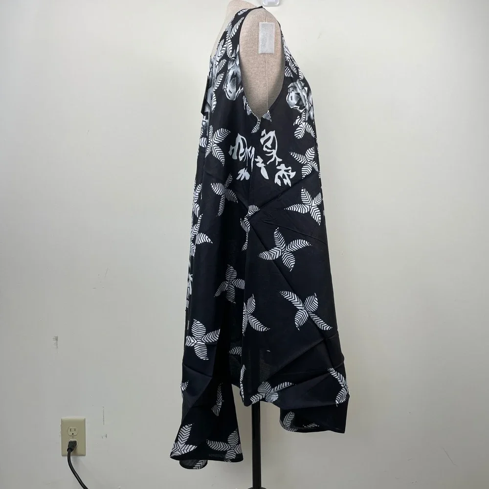 7 Islands | Dresses | 7 Islands Womens X Black White Tropical Floral ...